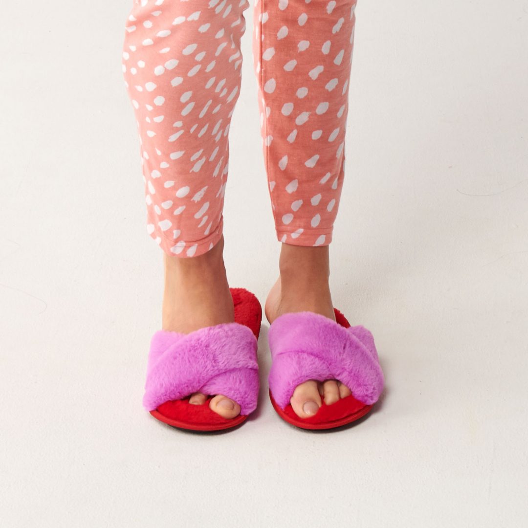 Raspberry Bubble Adult Slippers Kip And Co Size 3738 Beautyologist